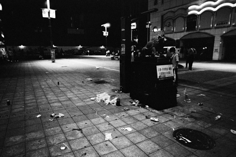 Hidden side of Tokyo: TOYOKO KIDS – Runaway Teens in Kabukicho｜NUTS.TOKYO